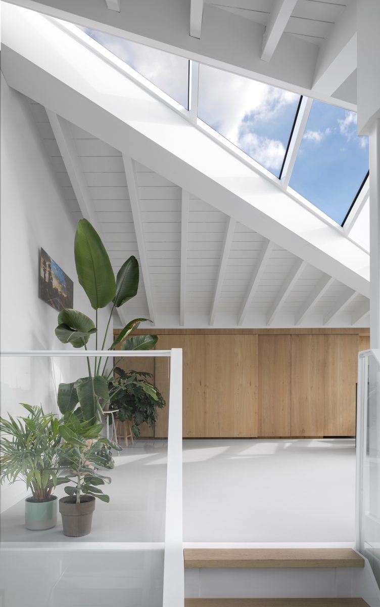 Floating Home · i29