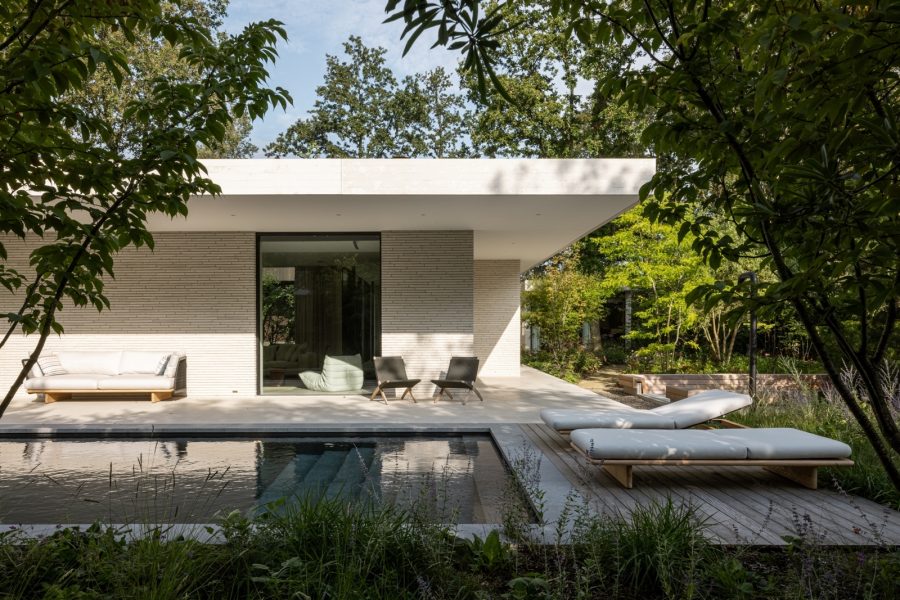 Hidden Villa · i29